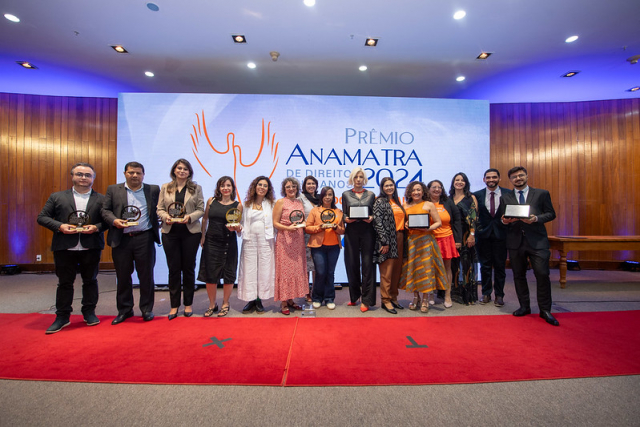 Anamatra - Associação Nacional das Magistradas e dos Magistrados da ...